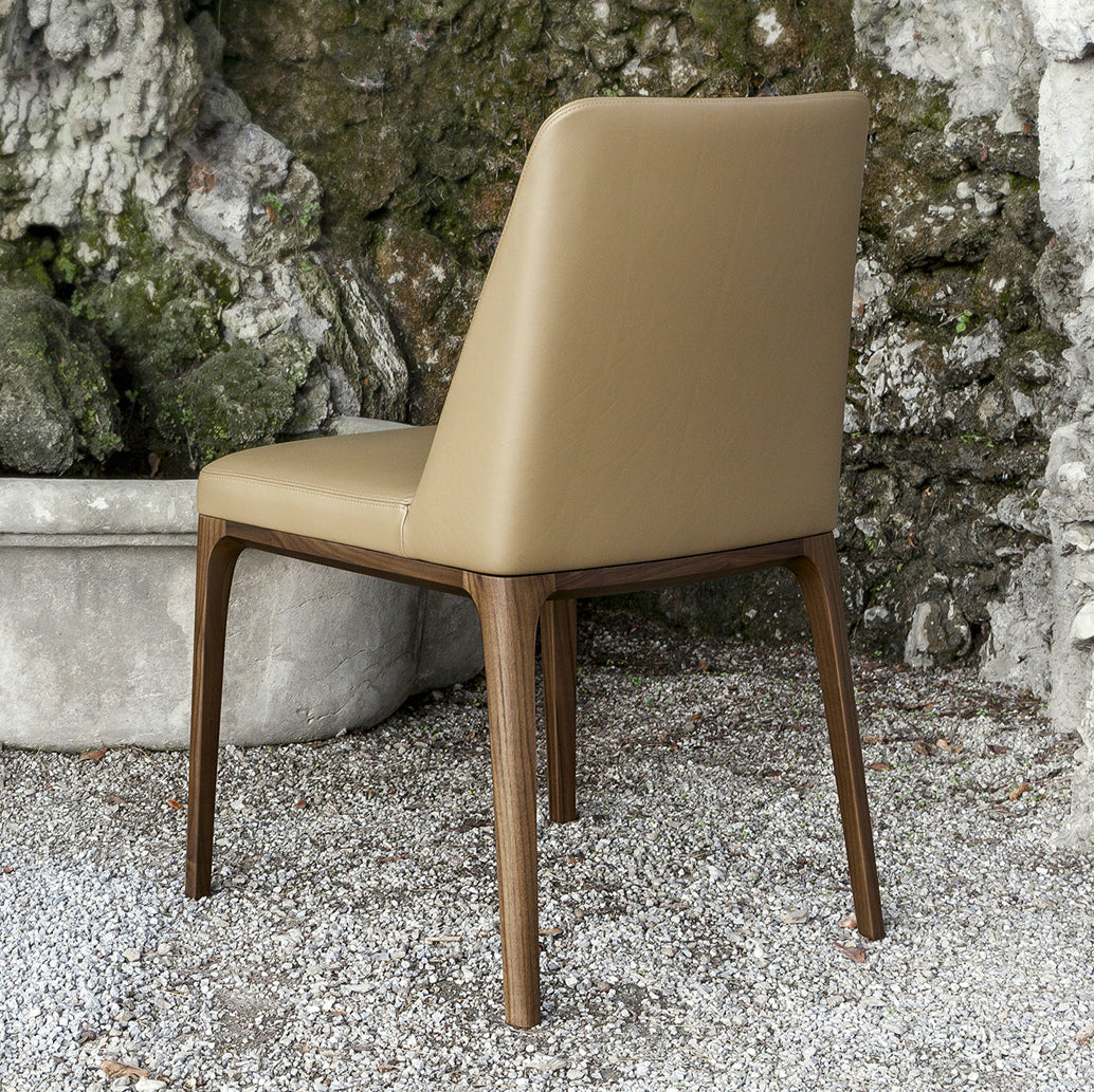 Amanda Dining Chair by Alivar | Urban Avenue